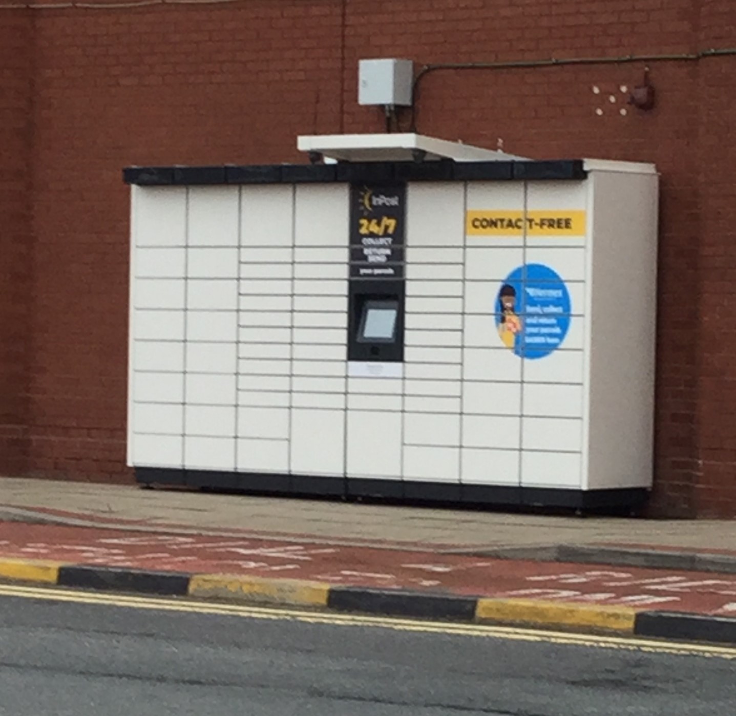 InPost Hillstreet